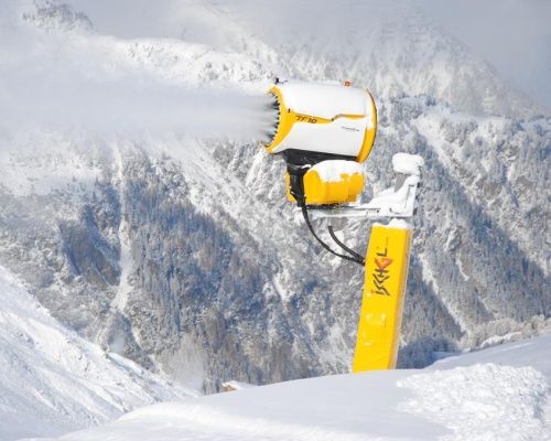 Ropeways.net - TechnoAlpin: TF10 puts in an impressive performance Down ...